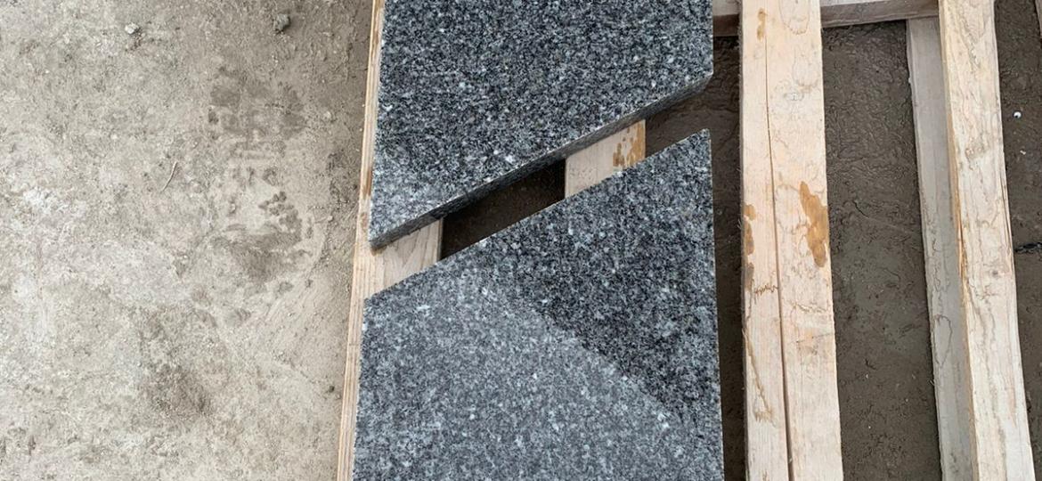 UAE parrallelogram grey granite tiles